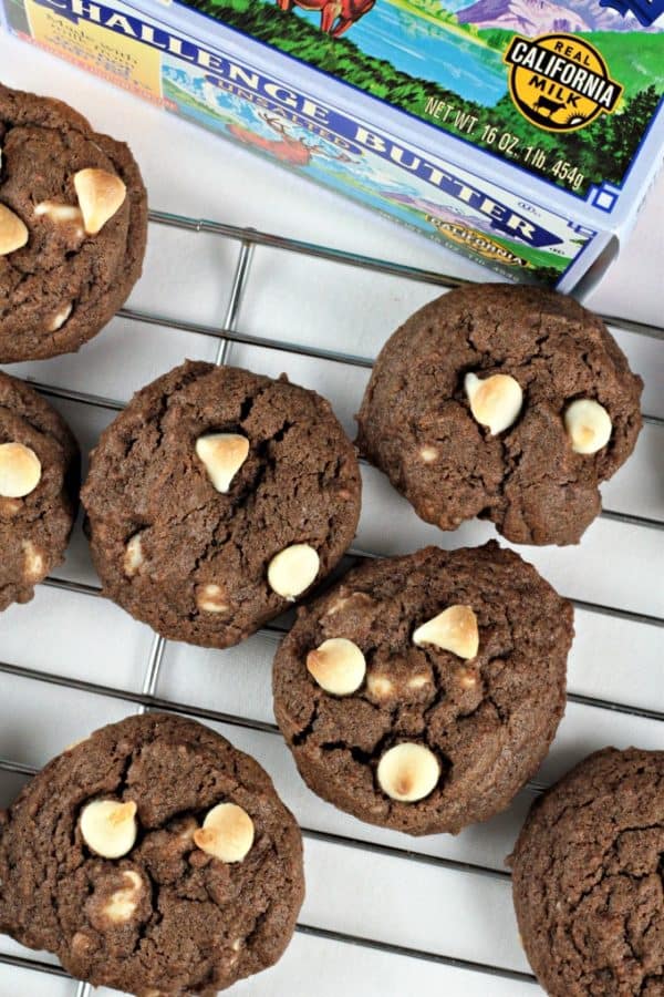 Double White Chocolate Chip Cookies - Mindy's Cooking Obsession