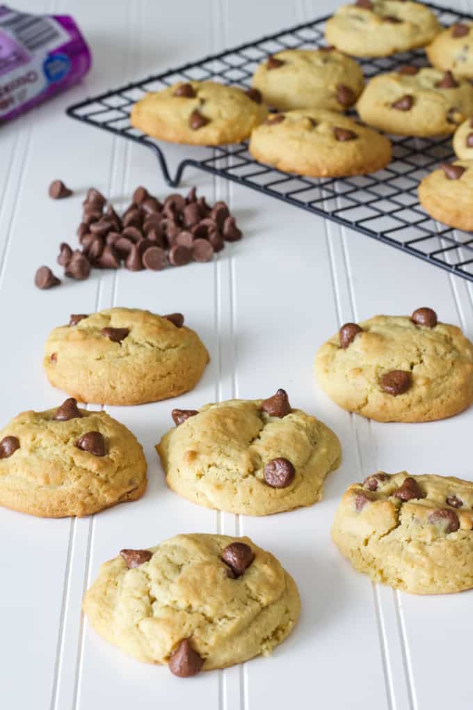 Peanut Butter Chocolate Chip Cookies - Mindy's Cooking Obsession