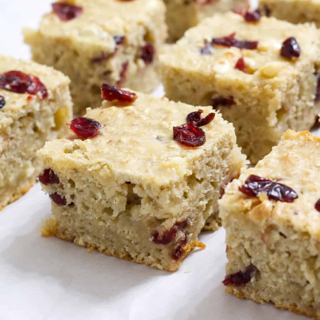 Healthy Oatmeal Bars - Mindy's Cooking Obsession