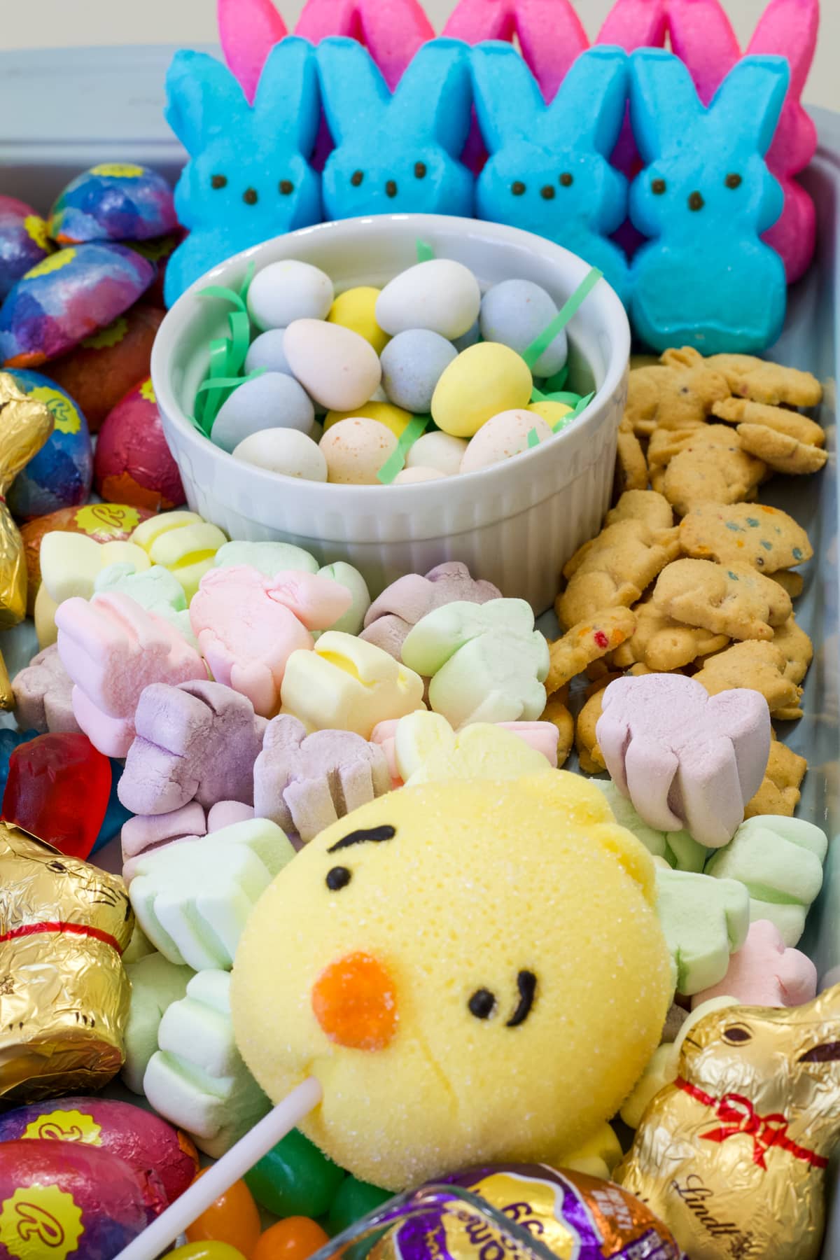 Easter Candy Charcuterie Board - Mindy's Cooking Obsession