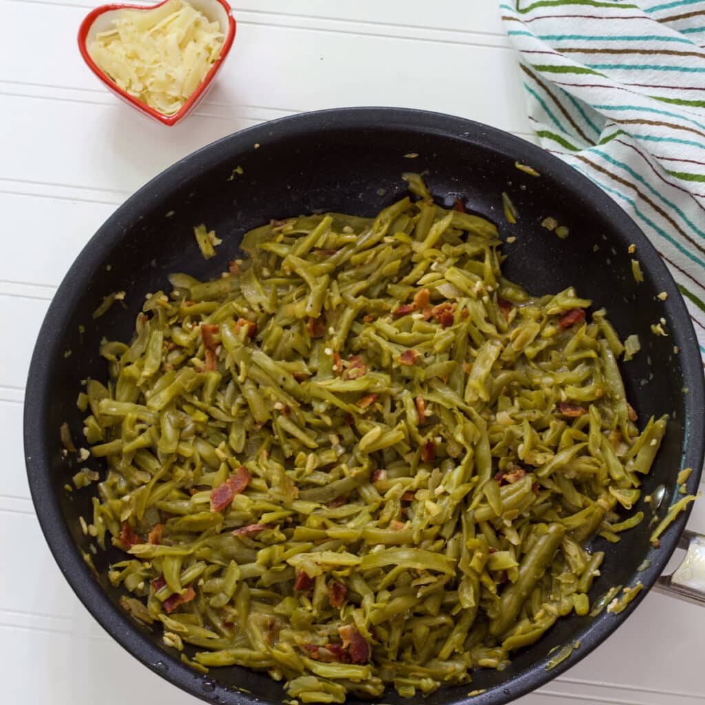 French Style Green Beans - Mindy's Cooking Obsession