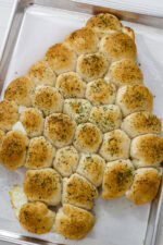 Cheesy Pull-Apart Christmas Tree Bread - Mindy's Cooking Obsession