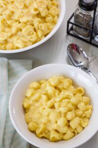 Creamy Mac and Cheese with Shells – Ready in 25 Minutes - Mindy's ...